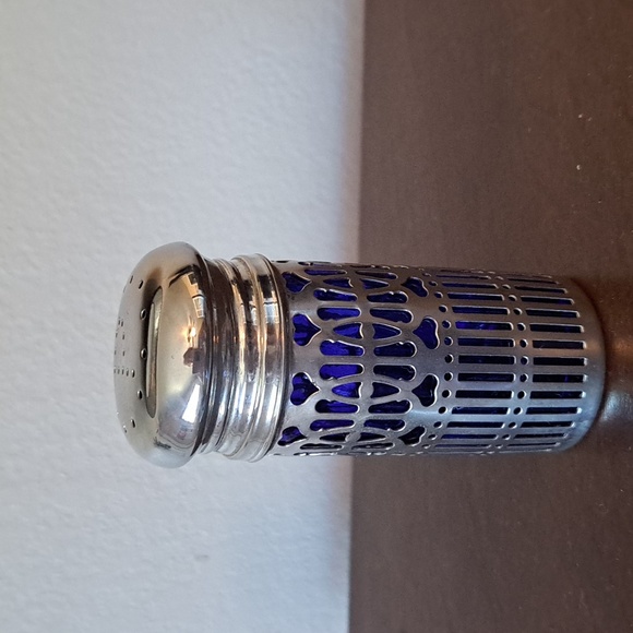 Godinger | Dining | Vtg Godinger Cobalt Blue Glass Silver Plate Pepper ...